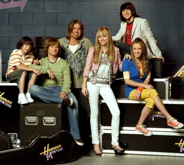 5 bộ phim Disney gợi nhớ tuổi thơ dữ dội - BlogAnChoi