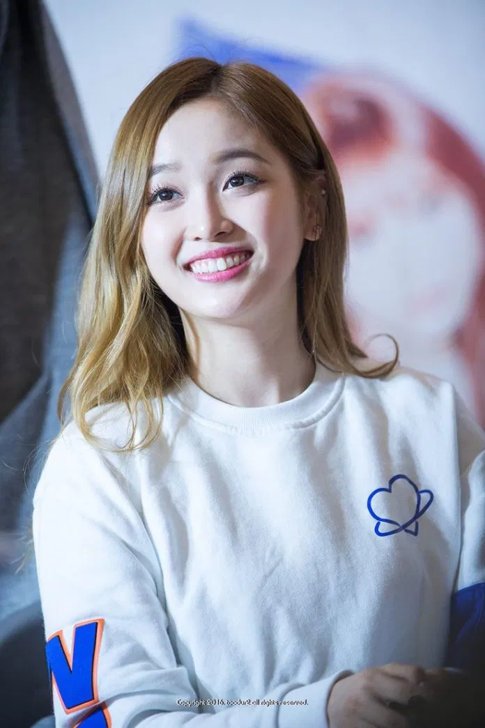 WJSN - Nhóm nhạc KPOP - BlogAnChoi