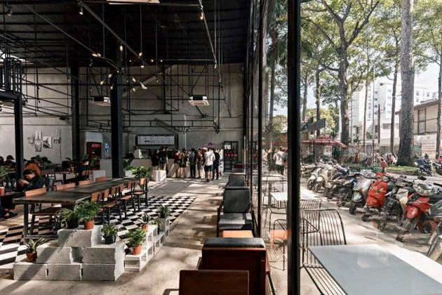 Three Oclock - Quán cà phê dành cho hội cạ cứng cùng nhau thức thâu đêm ...