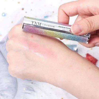 Review son dưỡng môi YNM Rainbow Honey Lip Balm: thỏi son dưỡng môi với ...