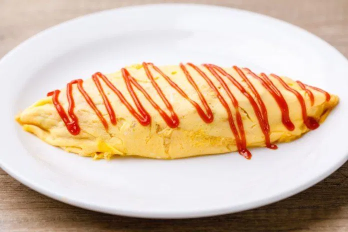 Cách làm cơm chiên trứng Omurice Nhật Bản ngon khó cưỡng - BlogAnChoi
