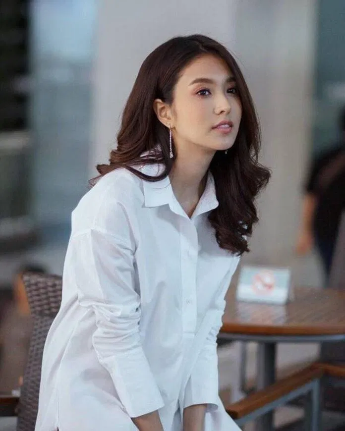 Review Con Tim Sắt Đá: Phim Thái ngược tâm “dậy sóng” châu Á - BlogAnChoi