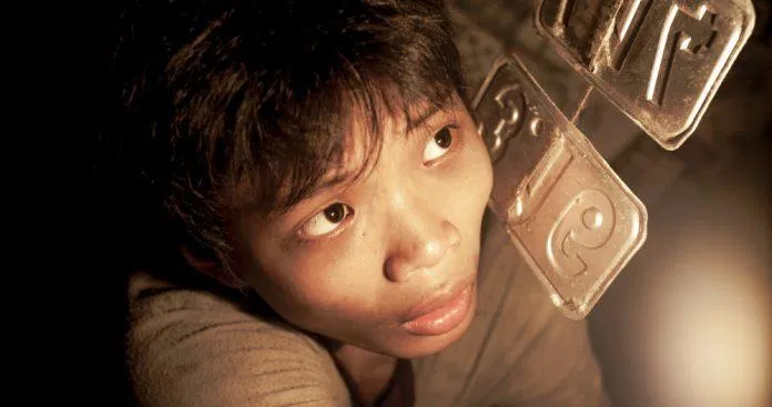 Review Ròm: Giải mã những biểu tượng ẩn dụ của đạo diễn Trần Thanh Huy ...